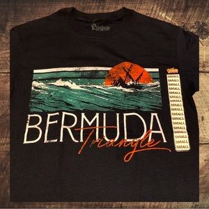 Hot Topic | Shirts | Spencers Funny Visit The Bermuda Triangle Spooky ...